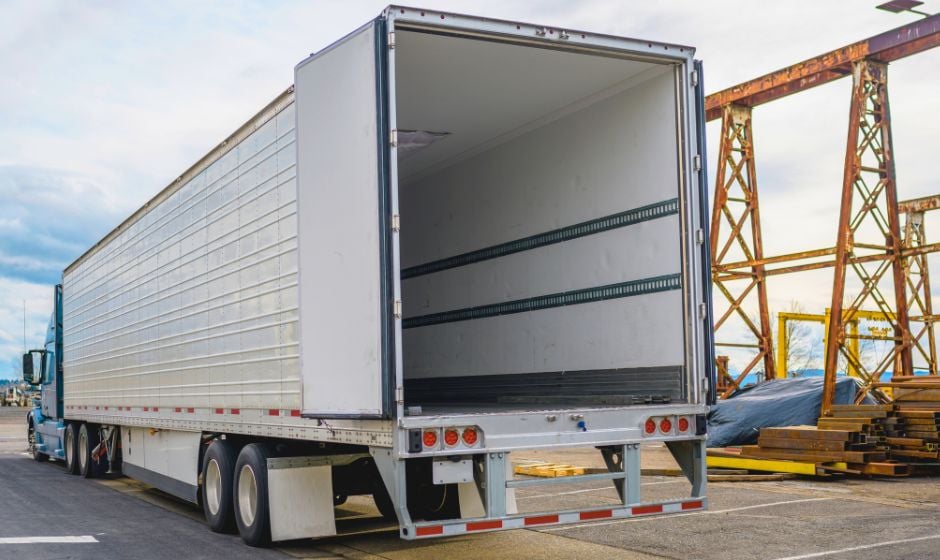 Headhaul vs. Backhaul: Definitions & Their Effect on Shipping Costs