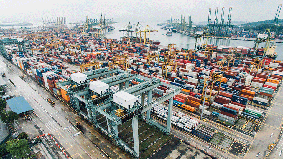 Container Demurrage vs. Container Detention: What’s the Difference?