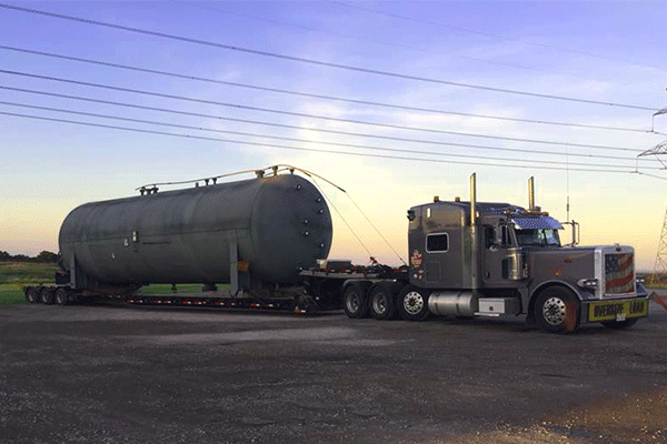 The Pros and Cons of Working With a Small Freight Brokerage