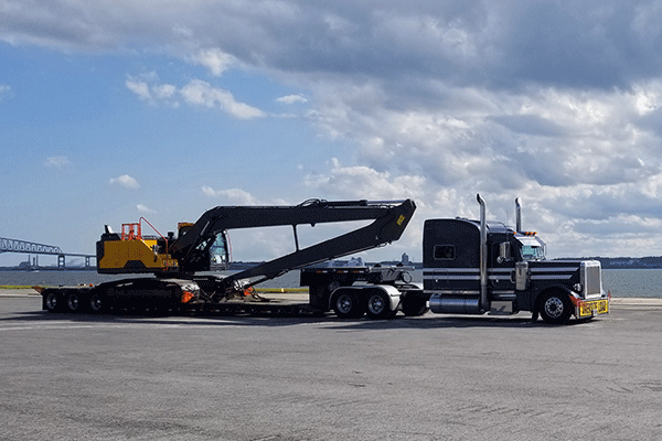 The Disadvantages of Using Drop Trailers for Freight Shipping