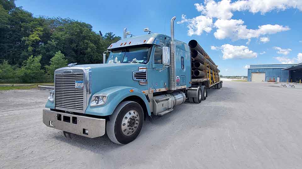 What Are Step-Deck Load Levelers? Definitions, Uses, Pros and Cons